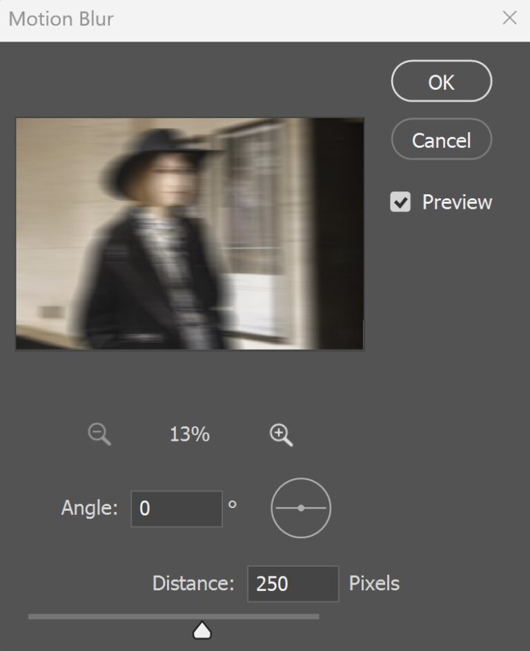Blur background (motion blur) in Photoshop - Edit with Kim